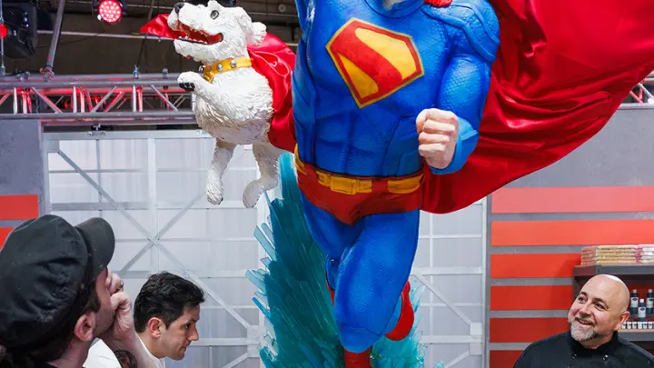 Duff Goldman Takes on Food Network's Biggest Cake Build Competition ...